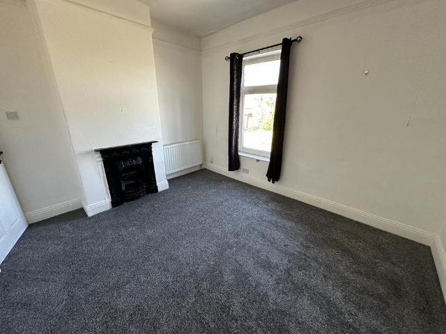 2 bedroom house to rent