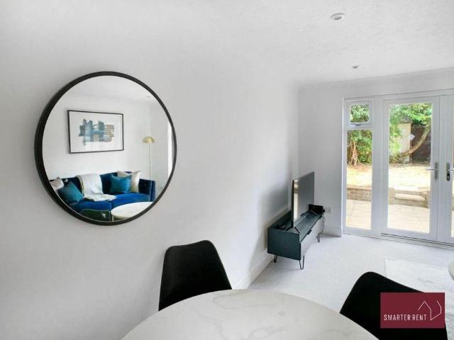 2 bedroom house to rent