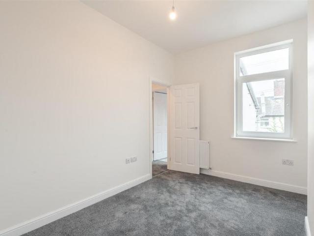 2 bedroom house to rent