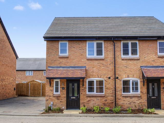 2 bedroom house to rent