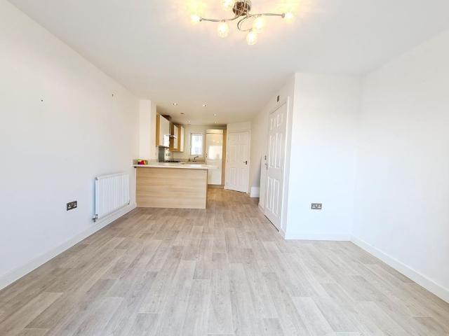2 bedroom house to rent