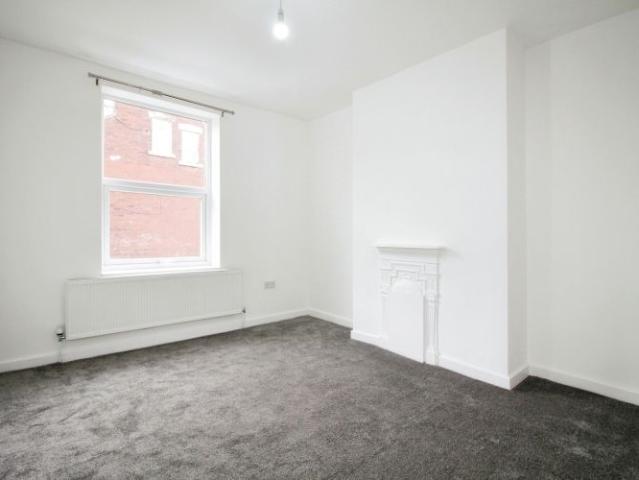 2 bedroom house to rent