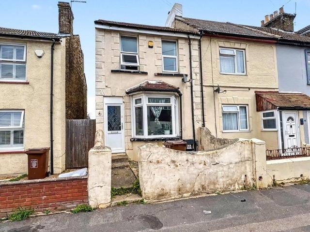 2 bedroom house to rent