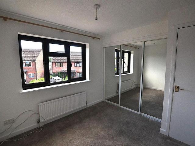 2 bedroom house to rent