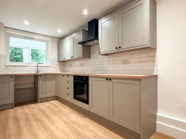 2 bedroom apartment to rent