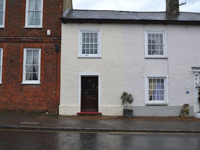 2 bedroom house to rent