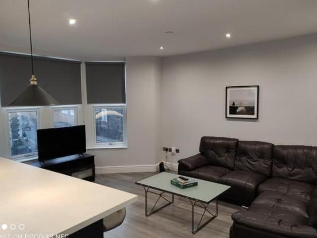 2 bedroom house to rent
