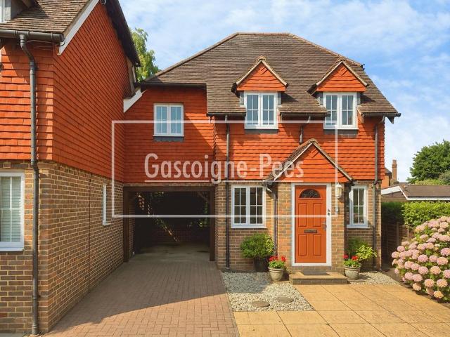 2 bedroom house to rent