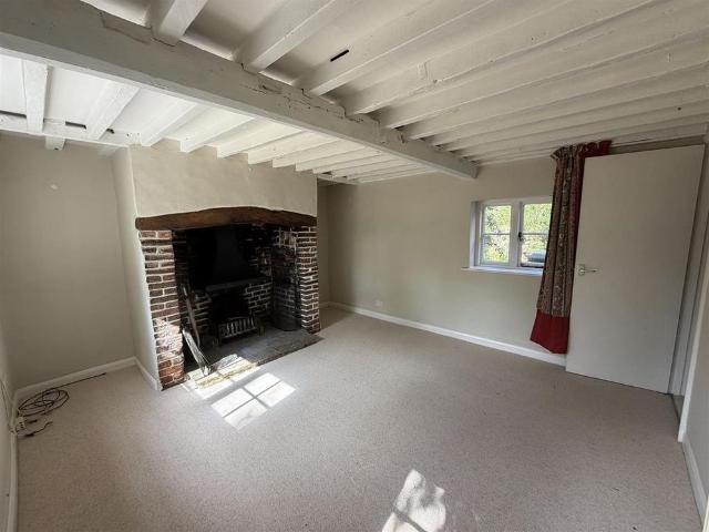 2 bedroom house to rent