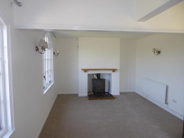 2 bedroom house to rent