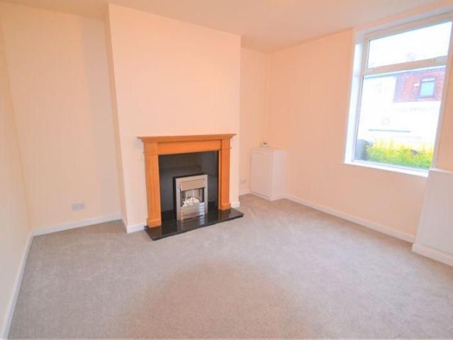 2 bedroom house to rent