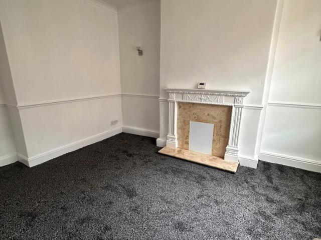 2 bedroom house to rent