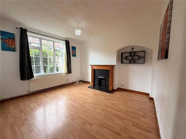 2 bedroom house to rent