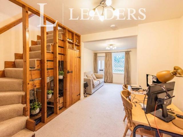 2 bedroom house to rent