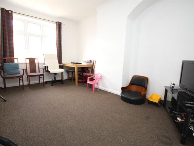 2 bedroom house to rent