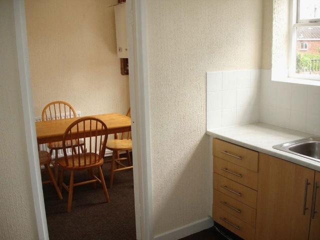 2 bedroom house to rent