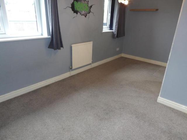 2 bedroom house to rent