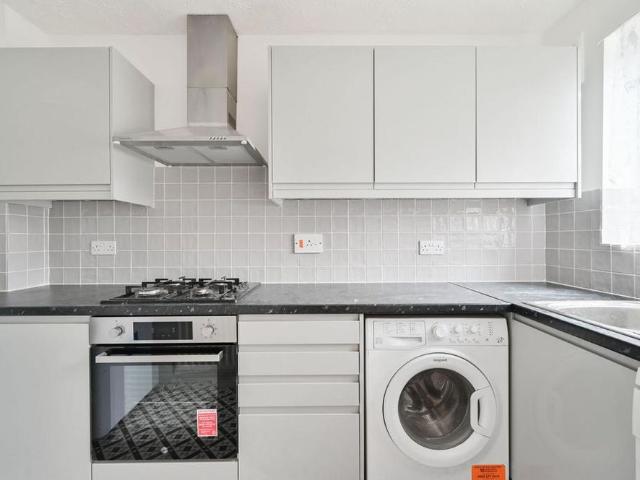 2 bedroom house to rent