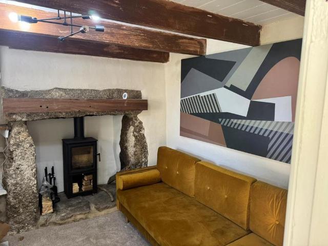 2 bedroom house to rent