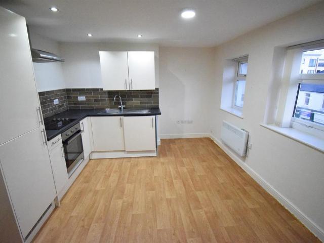 2 bedroom house to rent