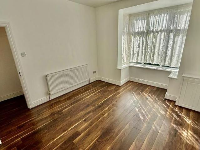 2 bedroom house to rent