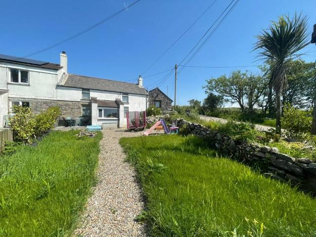 2 bedroom house to rent