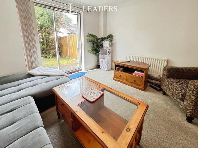 2 bedroom house to rent