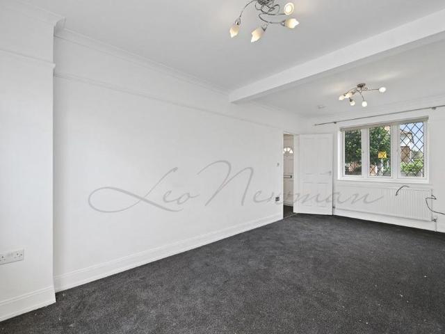 2 bedroom house to rent