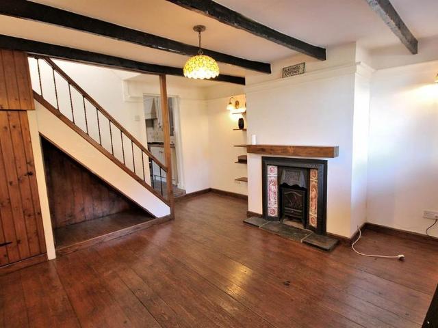 2 bedroom house to rent