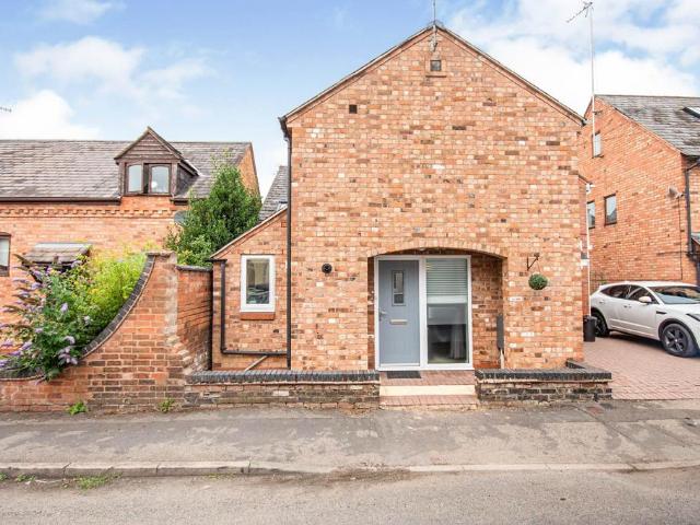 2 bedroom house to rent