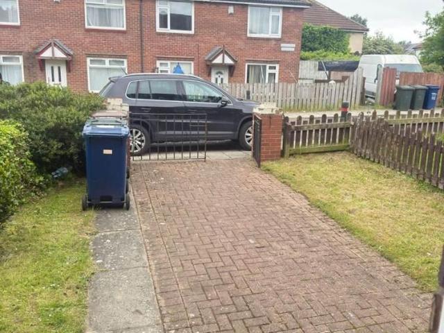 2 bedroom house to rent