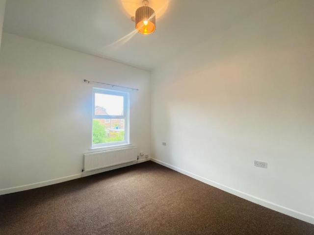 2 bedroom house to rent
