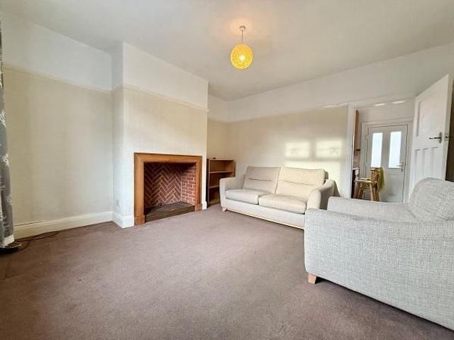 2 bedroom house to rent