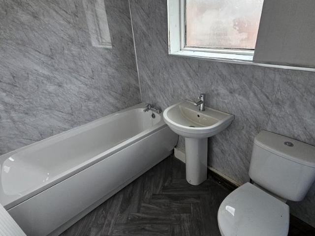 2 bedroom house to rent