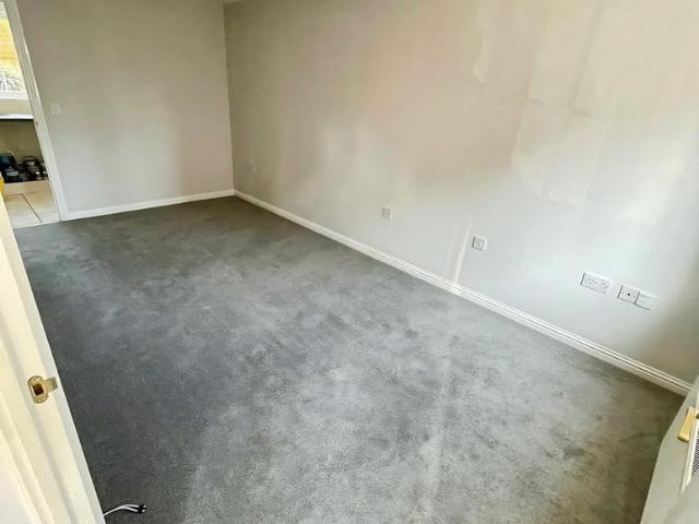 2 bedroom house to rent