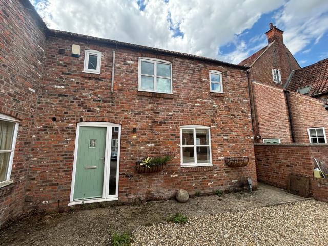 2 bedroom house to rent