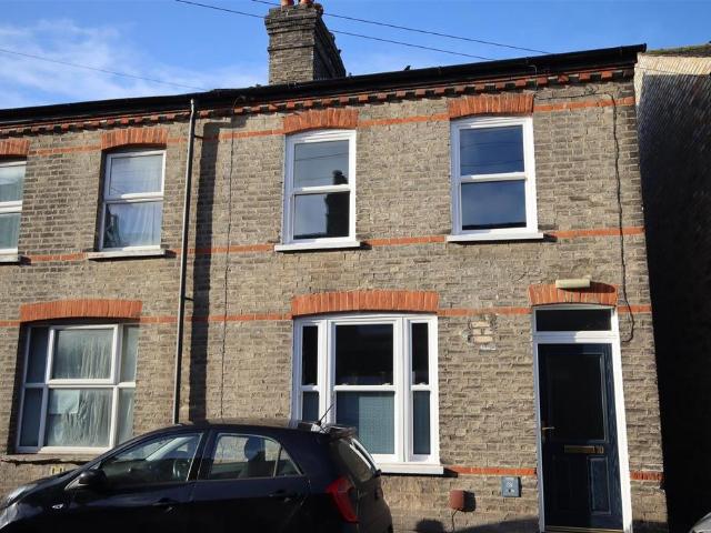2 bedroom house to rent