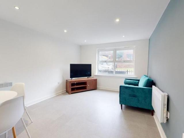 2 bedroom house to rent