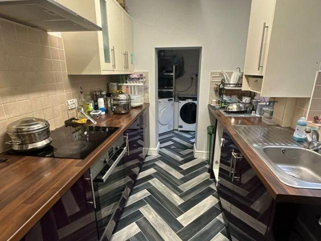 2 bedroom house to rent