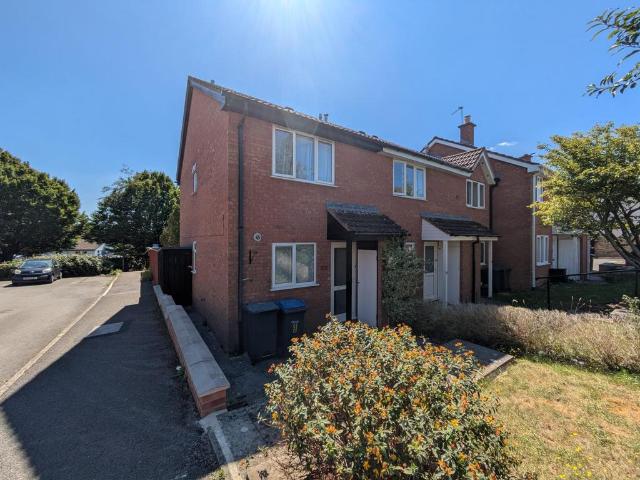 2 bedroom house to rent