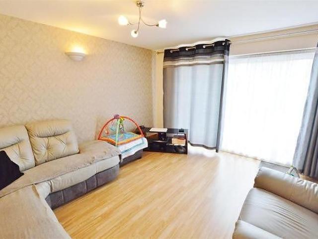 2 bedroom house to rent