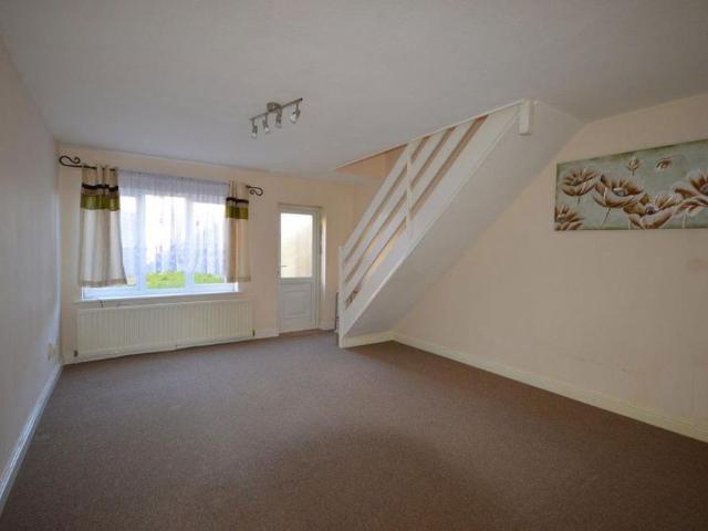 2 bedroom house to rent