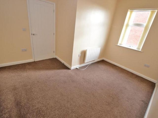 2 bedroom house to rent
