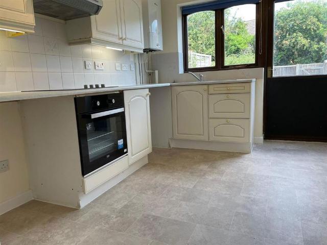 2 bedroom house to rent