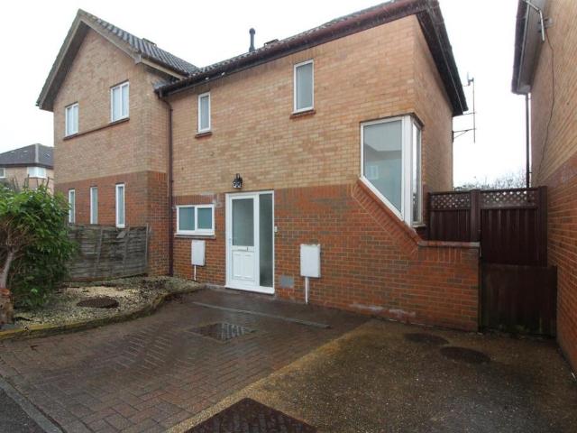 2 bedroom house to rent
