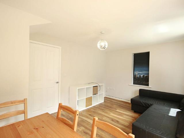 2 bedroom House to rent