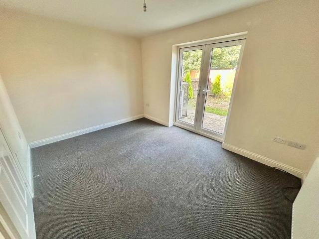 2 bedroom house to rent