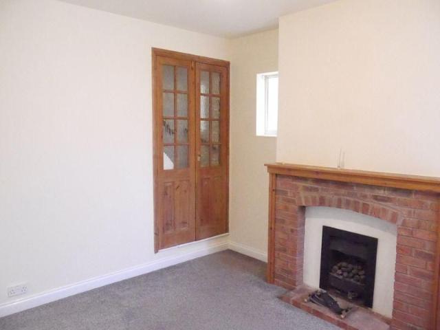 2 bedroom house to rent
