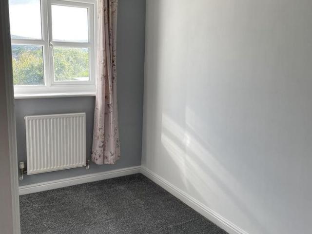 2 bedroom house to rent