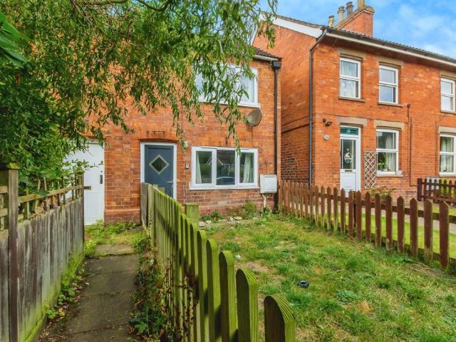 2 bedroom house to rent